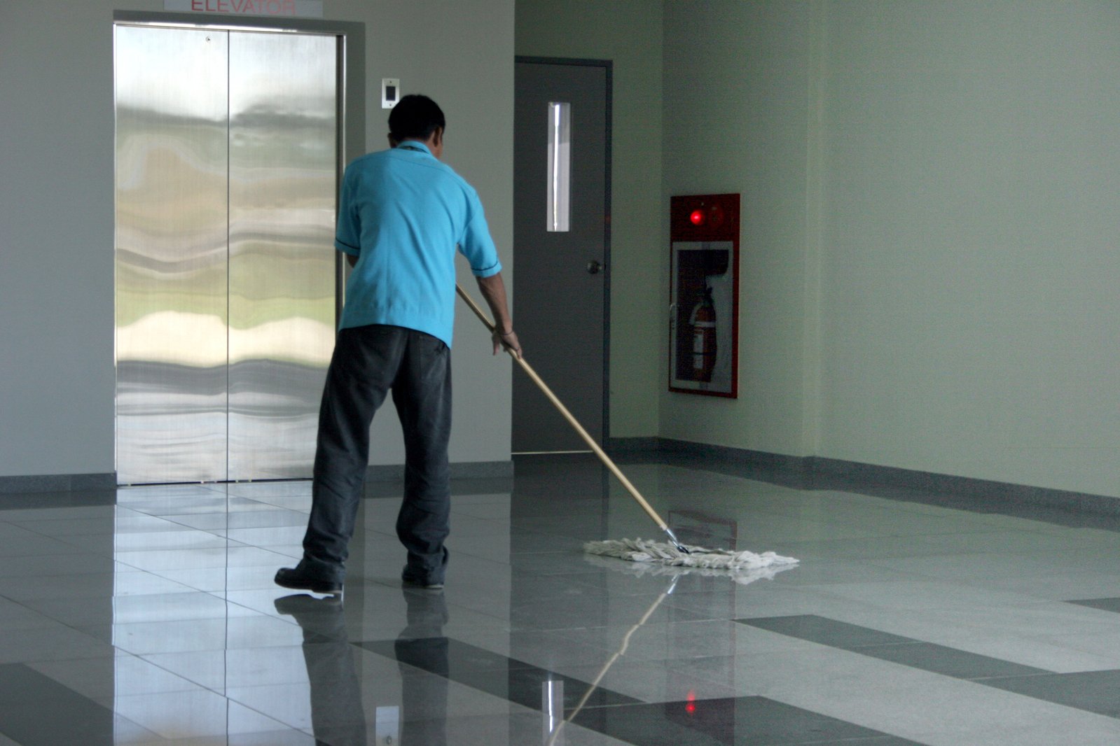 Floor Waxing Services | Floor Cleaning Services | InterKleen